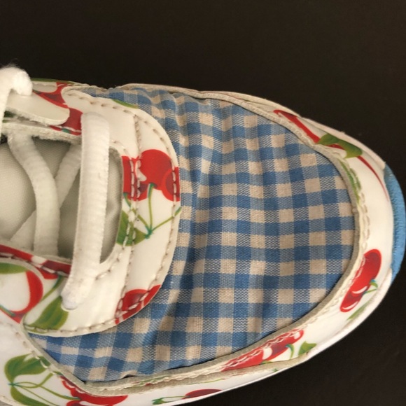 Nike | Shoes | Nike Air Max Excee Gs Cherry | Poshmark